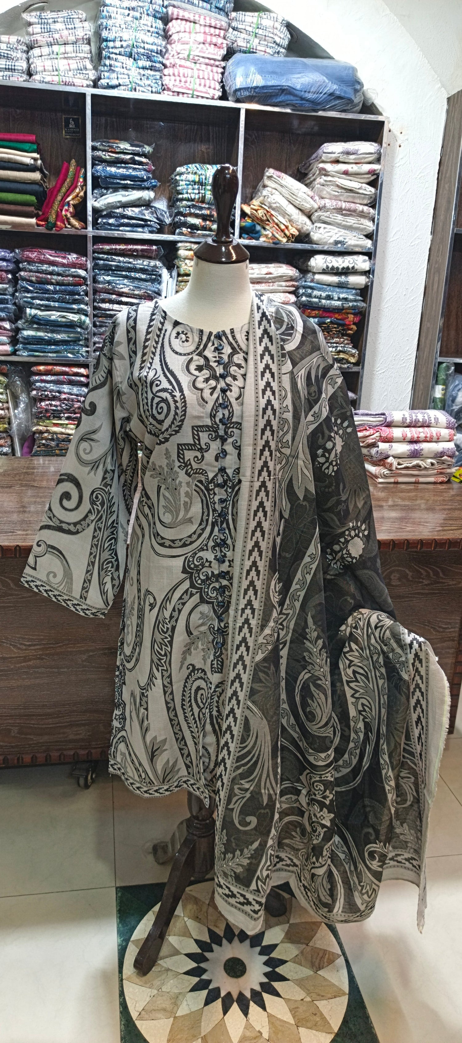 bin Saeed and Safina branded khaddar stitched 3 pc – Page 4 – AMBREEN ...